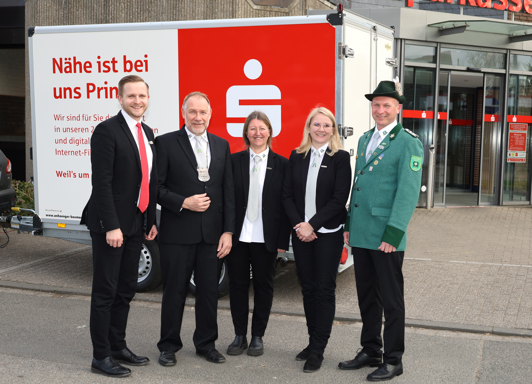 Sparkassen Kurier - Sparkasse am Niederrhein – Besser feiern mit neuem ...